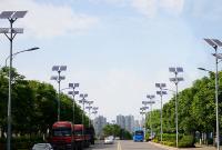 China Steel Smart Solar Street Light 100w Save Energy IP65 Grade for sale