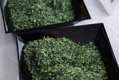 China Shade-Grown Chinese Tencha Green Tea Leaves Premium Raw Material for Authentic Matcha Grinding for sale