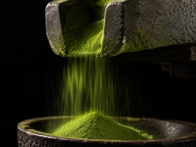 China Whole Leaf Organic Tencha Green Tea EGCG Chlorophyll-Rich Raw Material for Stone Milling Premium Matcha Powder for sale