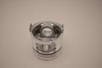 China 4D95 Excavator Engine Piston Replacement for Komatsu 100% New 6 Months Warranty for sale