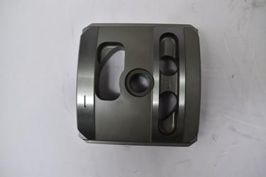 China 2036795 Excavator Plate Valve Left Replacement for Hitachi 6 Month Warranty for sale
