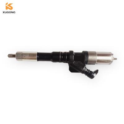 China Komatsu 6156-11-3300 6D125 Engine Fuel Injector Assy 6156113300 for PC400-7 Excavator for sale