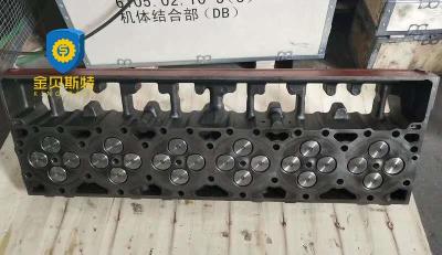 China Cummins M11 Cast Iron Cylinder Head Aftermarket Diesel Engine Spare Parts for sale