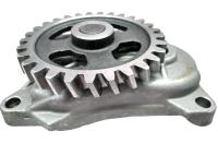 China 4HK1 Engine Oil Pump for Hitachi Excavator Construction Machinery Parts 12V for sale