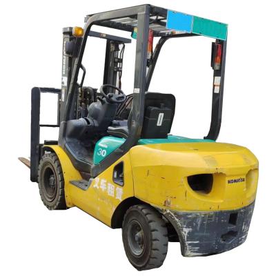 China Original Diesel Engine Used 3 Ton Forklift With Conspicuous Warning Light Spare Parts for sale