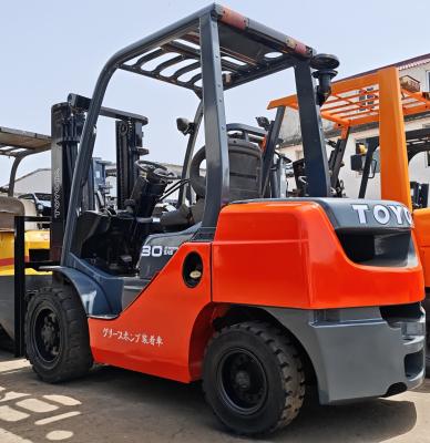 China Used Toyota 30 Forklift Three Tons Three Meters Secondhand Diesel Lifting Machine Toyota for sale
