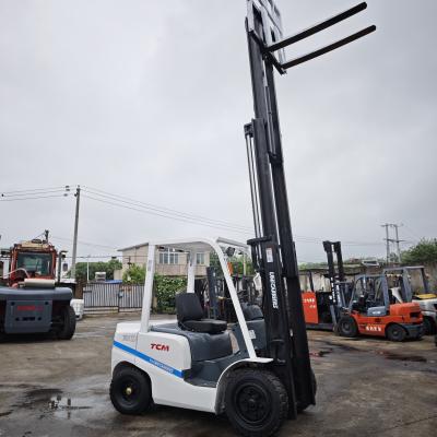 China TCM 30 3 Tons 4.5 Meters Used Diesel Forklift 3 Stages Diesel Loading Machine High Efficiency for sale