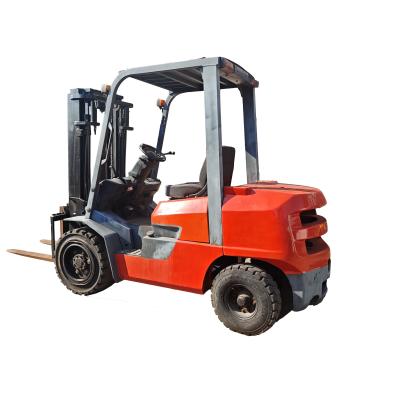 China Used Toyota ZN 3T 3-Ton Diesel Forklift - A Proven Workhorse for Industrial Strength and Reliability for sale