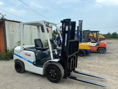China Used TCM 30 3 Tons 3 Meters Diesel Forklift New Model Reasonable Price for sale