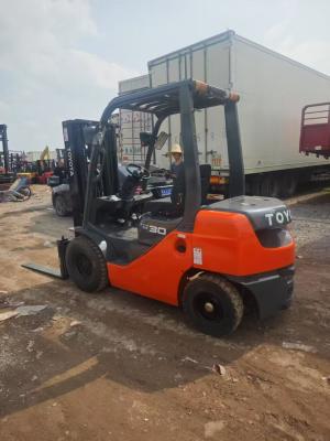 China Factory Direct Sale 3Ton 4300kg Diesel Forklift 3m With 3 Stage Mast Attachments Option Hot Sale For Warehouse Using for sale