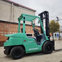 China Used Mitsubishi 3.5-Ton Diesel Forklift with Durable Steel Frame and Red Finish for Narrow Aisle Operations for sale