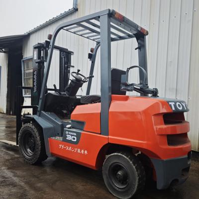 China Used Toyota 3-Ton LPG Forklift Offering 3-Meter Lift Height and Smooth Hydraulic System for sale