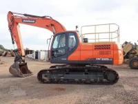 China Large Excavation Force 25 Ton Doosan DX225LC Excavator for sale