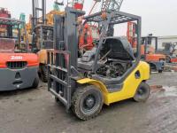 China Diesel 2.5T Counterweight FD25-16 Used Komatsu Forklift for sale