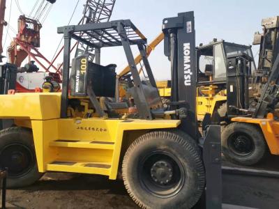 China 10T Komatsu FD100 Used Diesel Forklift Truck 10000kg Lifting for sale