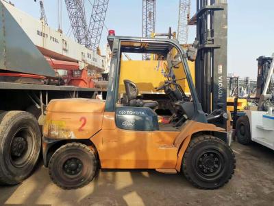 China 5t Toyota 7FD50 Used Diesel Forklift With Round Holding Clip for sale