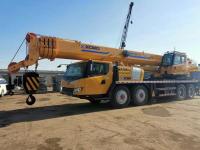 China XCMG QY70K 2200rpm 5 Arm Used Mobile Crane 70 Ton for sale