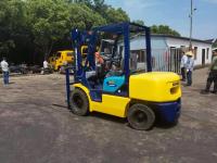 China Komatsu FD30-14 Second Hand Diesel Forklift 3 Ton for sale