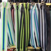 China Jeans Metal Fastening Zipper 3# 5# 8# Non Broken AZO SGS Certified Closed End for sale