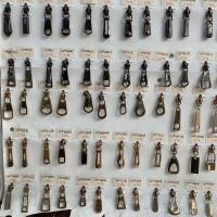 China Nickle free Long Chain Zipper , Rust proof Zip Fastener Sliders for sale