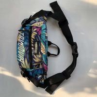 China AZO Waist Chest Bag 80% Fabric 20% Nylon 25x25x15cm Adjustable Strap Anti Thief for sale