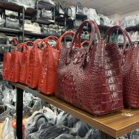 China Medium Faux Crocodile Leather Fabric Handbag 32x28x15cm Microfiber Red for sale