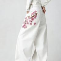China Regular White Cotton Casual wholesale denim jeans for Embroidered Carrot Pant Custom (9998) for sale