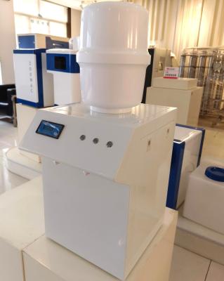 China Intelligent Disinfection Laboratory Ultrapure Water Purifier 10L/H ZWD-BA2-10 for sale