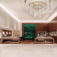 China High End Solid Wood Jewelry Showcase with Glass Shelves for Jewelry Shop for sale