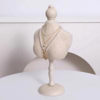China Retro Necklace Display Bust Jewelry Display Stand Set Jewelry Mannequin Display for sale