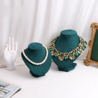 China Flannel Peach Heart Necklace Display Stand Model Jewelry Stand Pendant Counter Display Props for sale