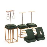 China Green Velvet Metal Jewelry Display Stand for Vintage Jewelry Store Props for sale