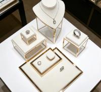 China Custom Modern Luxury Jewelry Display Kit, Premium Metal & Glass Display Props for Fine Jewelry for sale
