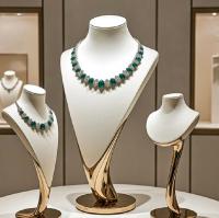 China Elegant Abstract Bust Jewelry Display Holder, Velvet Jewelry Organizer for High-End Necklace Retail for sale