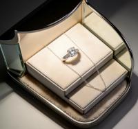 China Luxury LED Lighted Mirror Ring Display Case, High-End Velvet Jewelry Showcase for Engagement Ring & Necklace for sale