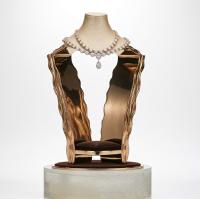 China Luxury Artistic Wavy Rose Gold Handcrafted Metal Necklace Jewelry Display Stand LED Lighting Customized Finish for High-End for sale