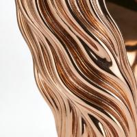 China Luxury Artistic Wavy Rose Gold Handcrafted Metal Necklace Jewelry Display Stand LED Lighting Customized Finish for High-End for sale