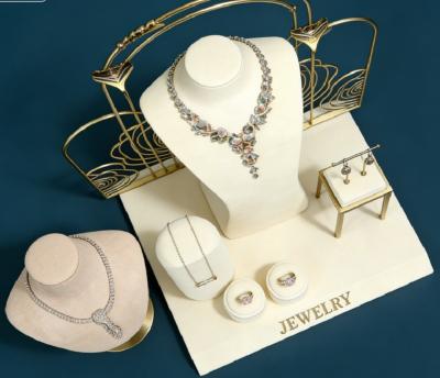 China Luxury Chinese Style Beige Velvet Jewelry Display Set with Necklace Bust and Gold Metal Frame for High-End Retail for sale