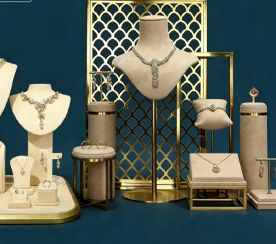 China Luxury Beige Velvet Jewelry Display Set, Necklace Bust with Gold Scale Metal Screen for High-End Jewelry for sale