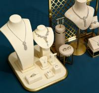 China Luxury Beige Velvet Jewelry Display Set, Necklace Bust with Gold Scale Metal Screen for High-End Jewelry for sale