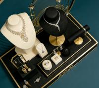 China Black & Beige Velvet Jewelry Display Set, Necklace Bust with Gold Oriental Metal Frame for High-End Jewelry for sale
