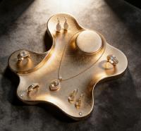 China Jewelry Display Stand with Custom Gold Plated Metal Tray and Velvet Insert for Luxury Jewelry Retail for sale