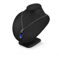 China Jewelry Store Modern Minimalist Design Custom Minimal Showcase Window Props Clean Luxury Space for sale
