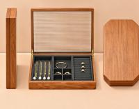 China Handcrafted Walnut Wood Jewelry Storage Case, Premium Wooden Jewelry Organizer with Black Velvet Lining for High-End Jewelry for sale