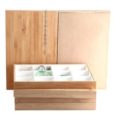 China White Leather Jewelry Display Stand for Wedding Jewelry Store Exhibition for sale