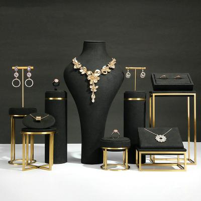 China Metal Jewelry Display Stand for Necklace Pendant Hanging Exhibition Show for sale