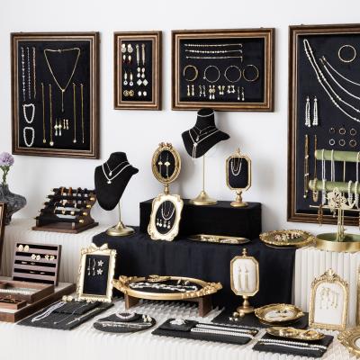 China High-Grade Jewelry Display Holder for Auction and Exhibition Hall for sale