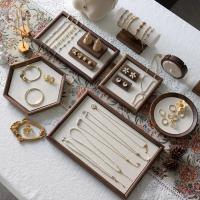 China Visual Display Jewelry Props for Fashion Jewelry and Accessories for sale