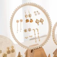 China Counter Top Jewelry Display Holder for Retail Jewelry Selling for sale