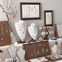 China Premium Velvet Jewelry Display Props for Gold and Silver Jewelry for sale